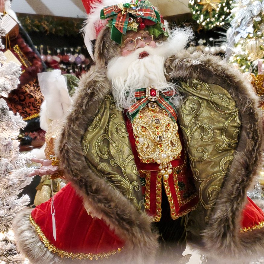 Fresh-Cut and Artificial Christmas Trees, Christmas Decorations and ...